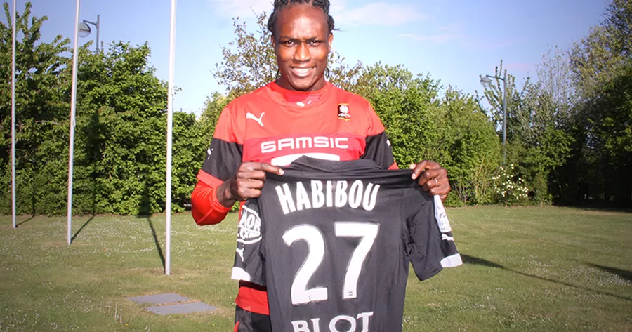Habib Habibou vous fait gagner son maillot ! | Stade Rennais F.C.