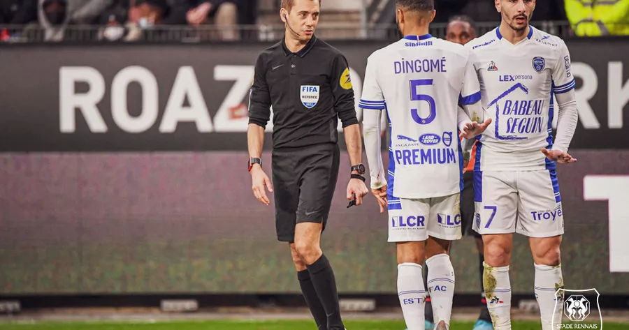 Clément Turpin, arbitre de SRFC / Lens | Stade Rennais F.C.